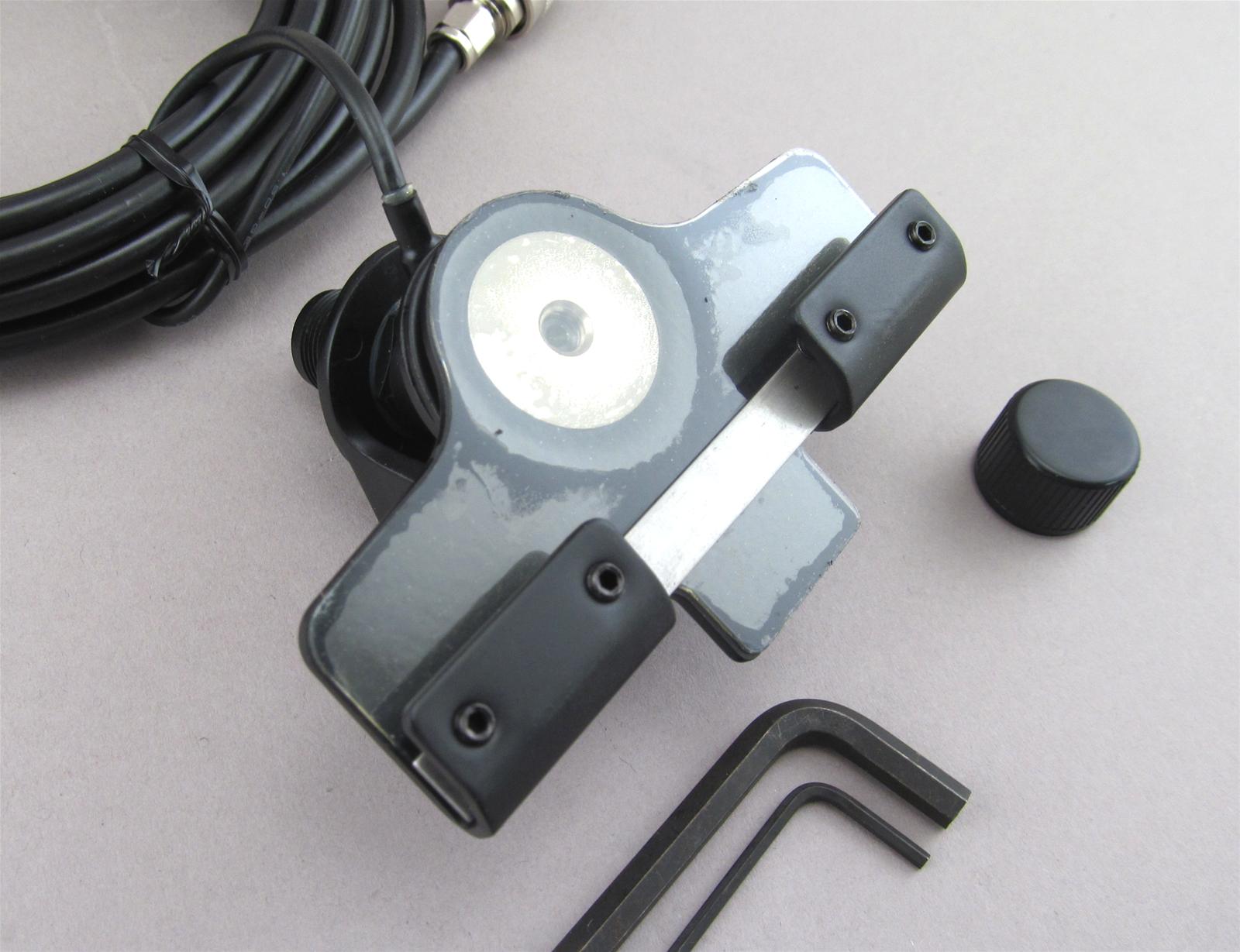 Comet Antennas HD-5M Comet HD-5M Mobile Antenna Adjustable Lip Mounts ...