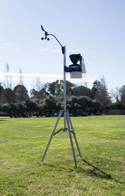 DAVIS 7716A Davis Instruments Weather Station Mounting Tripods | DX ...