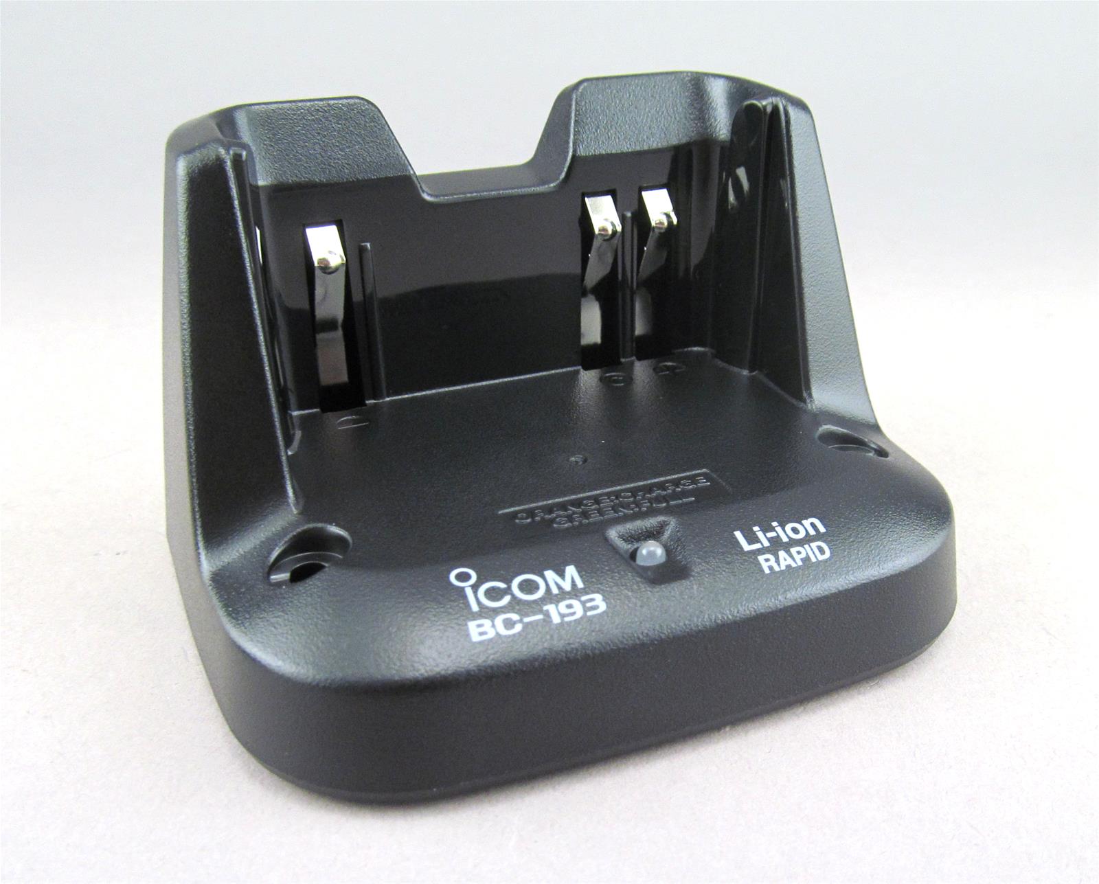 ICOM BC-193-12 ICOM Handheld Rapid Desktop Chargers | DX Engineering