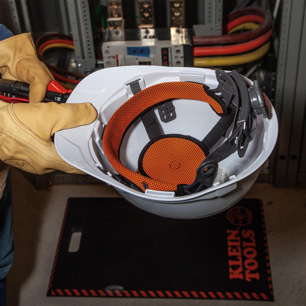 Klein Tools 60100 Klein Tools Cap-Style Non-Vented Hard Hats | DX ...