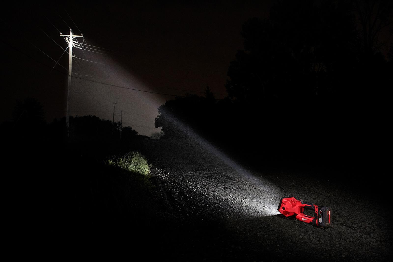 Milwaukee Tool 2354-20 Milwaukee M18 Search Lights | DX Engineering