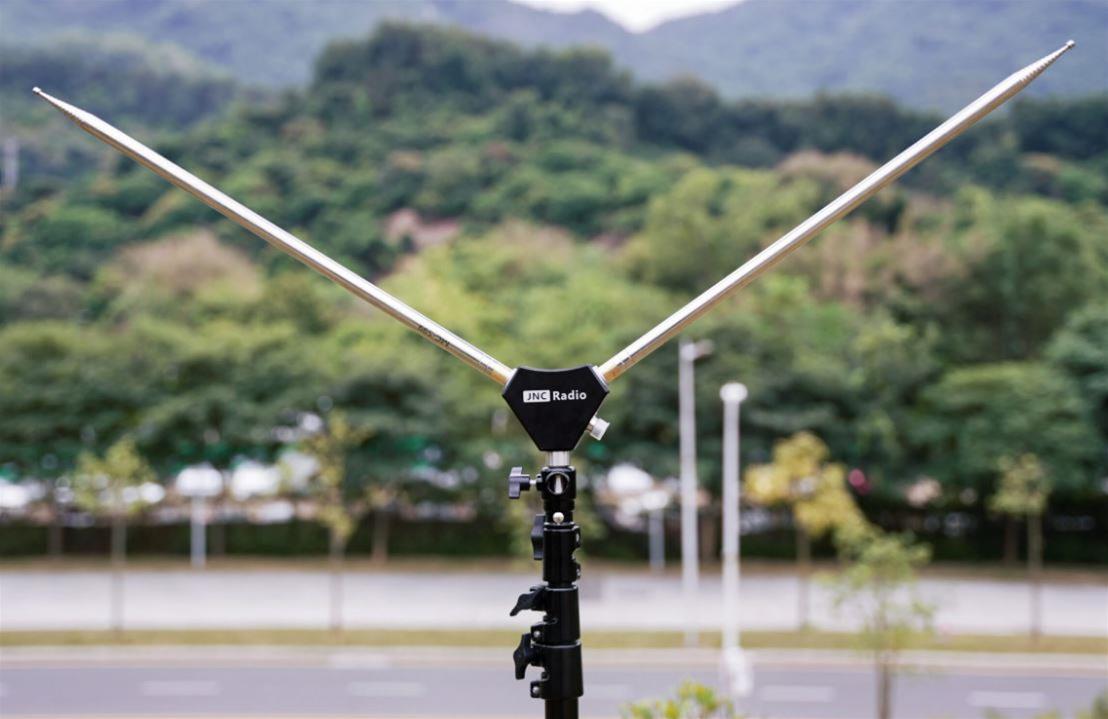 Chelegance CH0010012 Chelegance MC-599 40-6M Portable Rigid V Rotatable ...