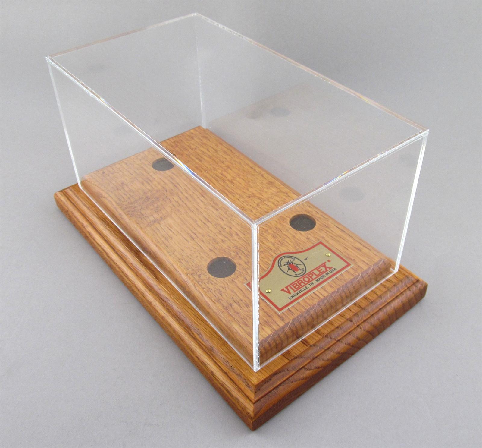 Vibroplex DIS-CASE Vibroplex Original Bug Display Cases | DX Engineering